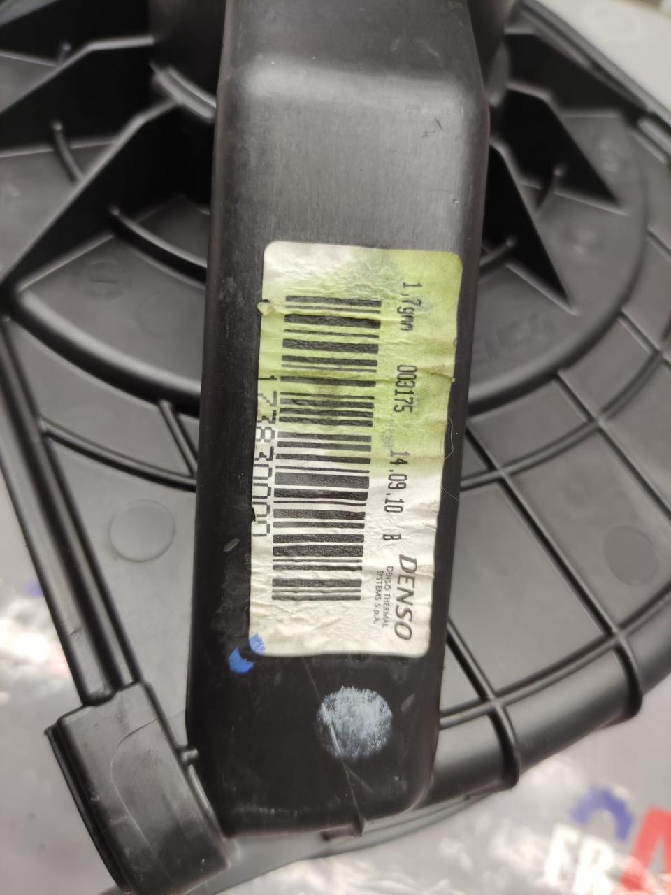 Моторчик печки/ вентилятора 7701068992 для Renault Kangoo/ Renault ...