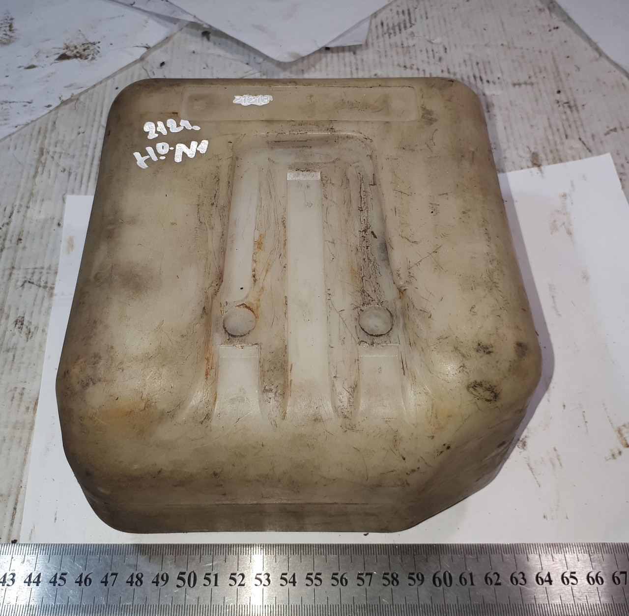 Бачок омивача ВАЗ 2101 2102 2103 2104 2105 2106 2107 Нива Тайга 2121 21213 нового зразка (ID ...