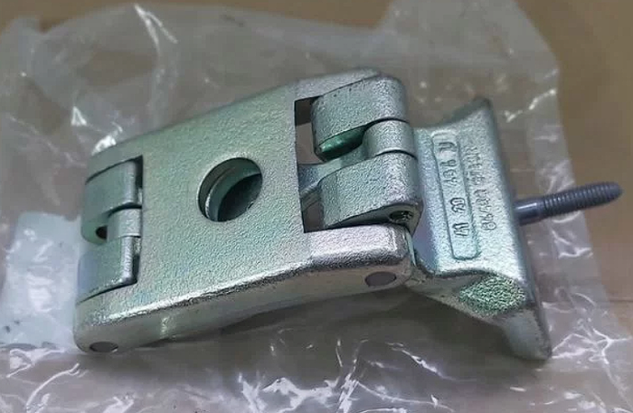 Петля, завіса задніх дверей Renault Master 844009783R Рено Мастер (ID ...