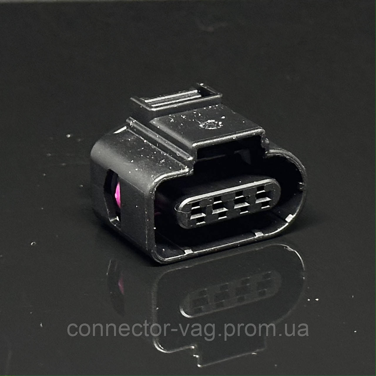 Роз'єм герметичний 8K0973704 VAG 4 PIN, ціна: 70 ₴, купити на Prom.ua