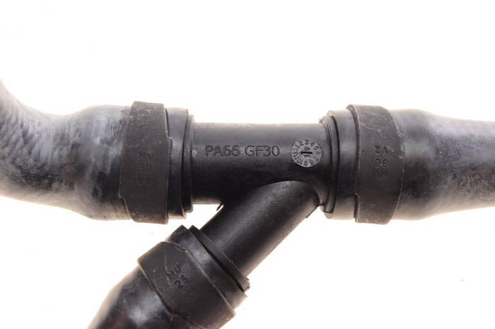 Патрубок системи охолодження BMW 5 (E60)/6 (E63)/7 (E65) 2.5-3.0i 01-10 ...