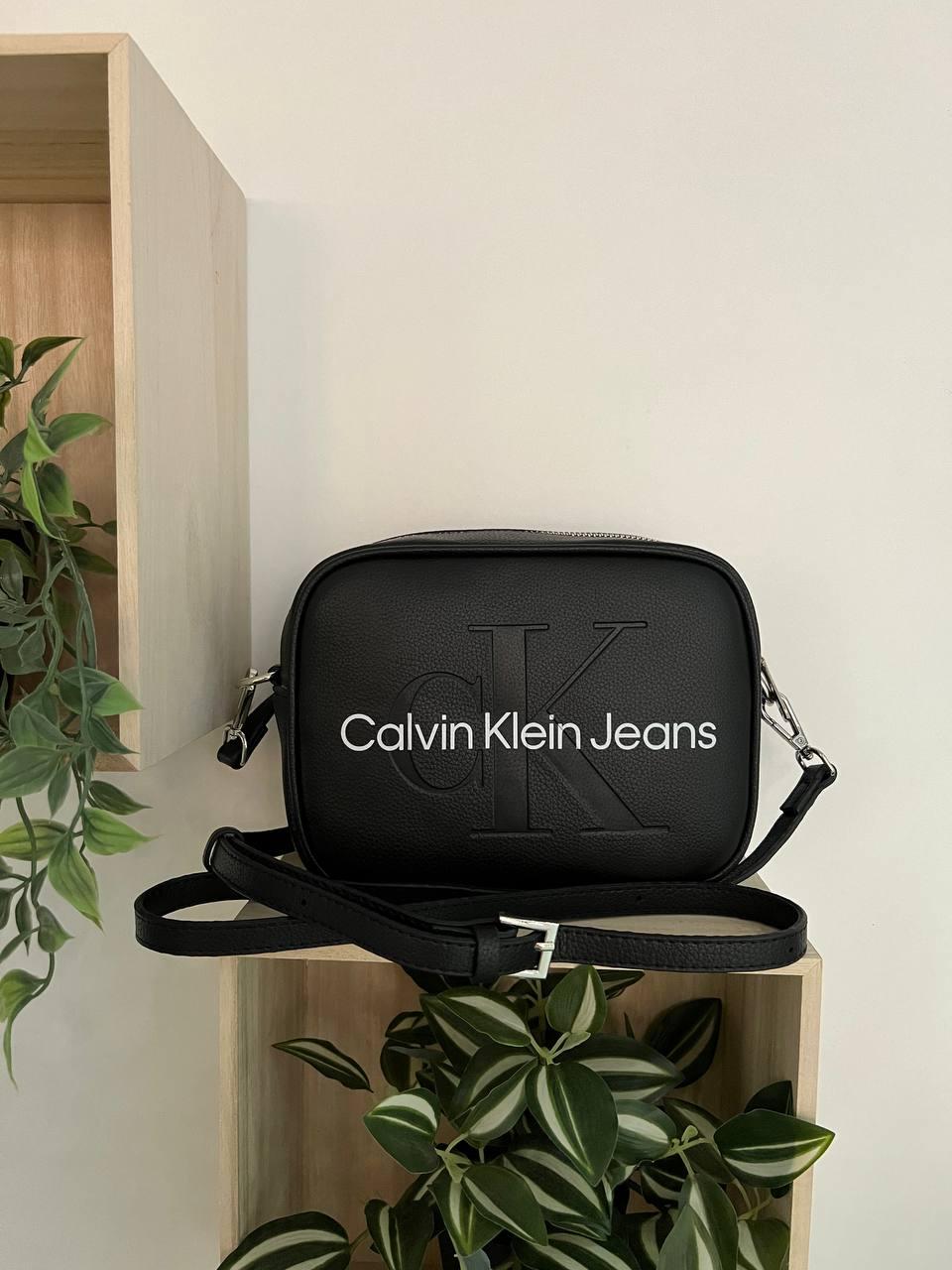 Сумка Calvin Klein (ID#2055908420), цена: 1700 ₴, купить на Prom.ua