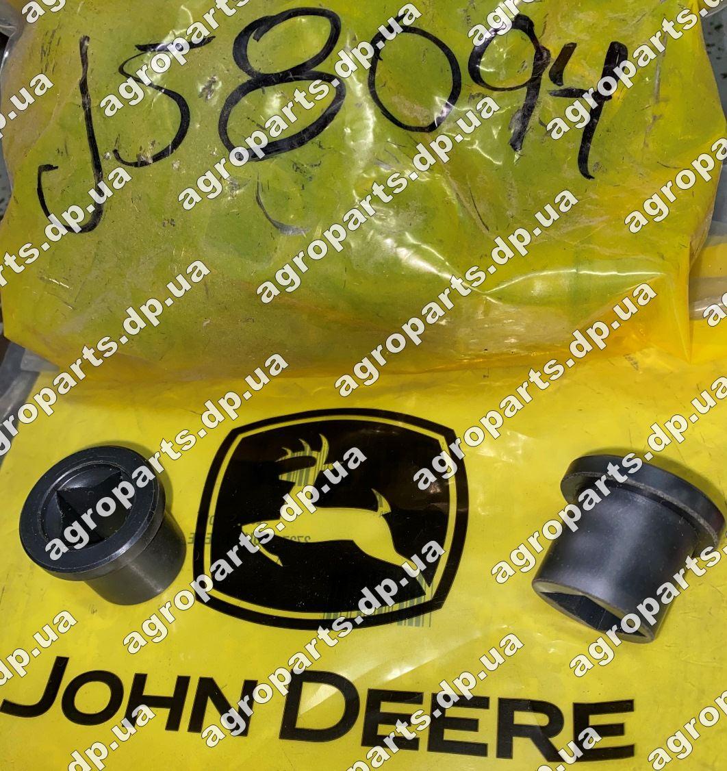 Втулка J58094 пласт. John Deere BUSHING SQUARE BORE FERTILIZER BAR ...