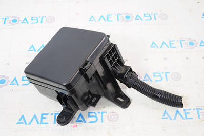 Блок запобіжників підкапотний правий Mercedes GLC 300 20-22 A2135404478 ...