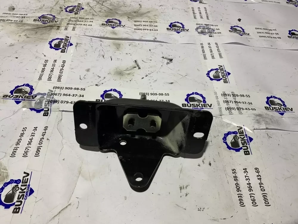 Скоба замка задней двери Renault Master с 2010- год 8200778368 (ID ...