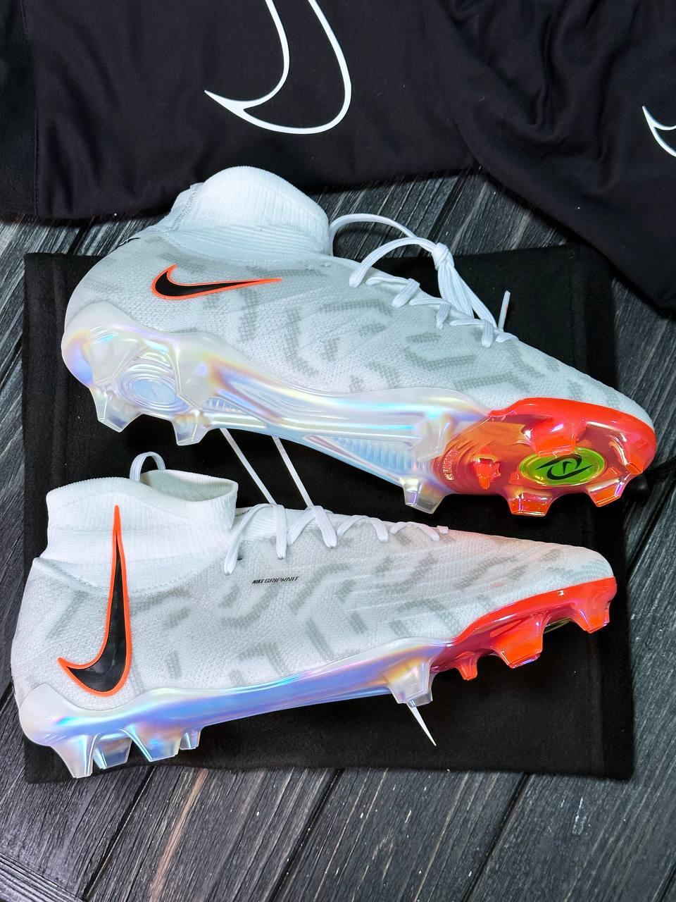 Футбольні Бутси Nike Phantom Luna FG взуття бутси найк фантом луна білі ...