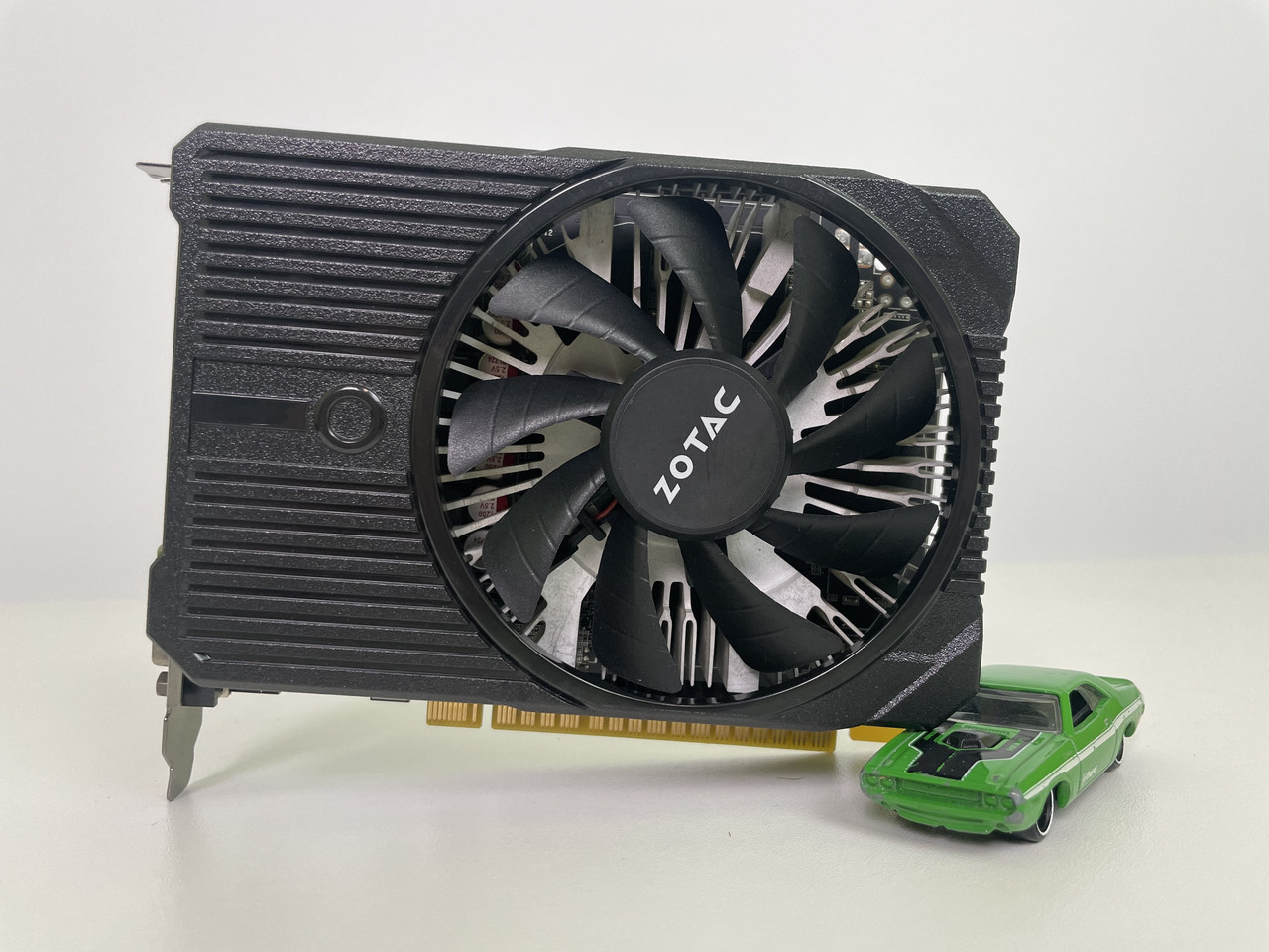 Видеокарта Zotac GeForce GTX 1050 Mini 2GB DVI, HDMI, DisplayPort (ID ...