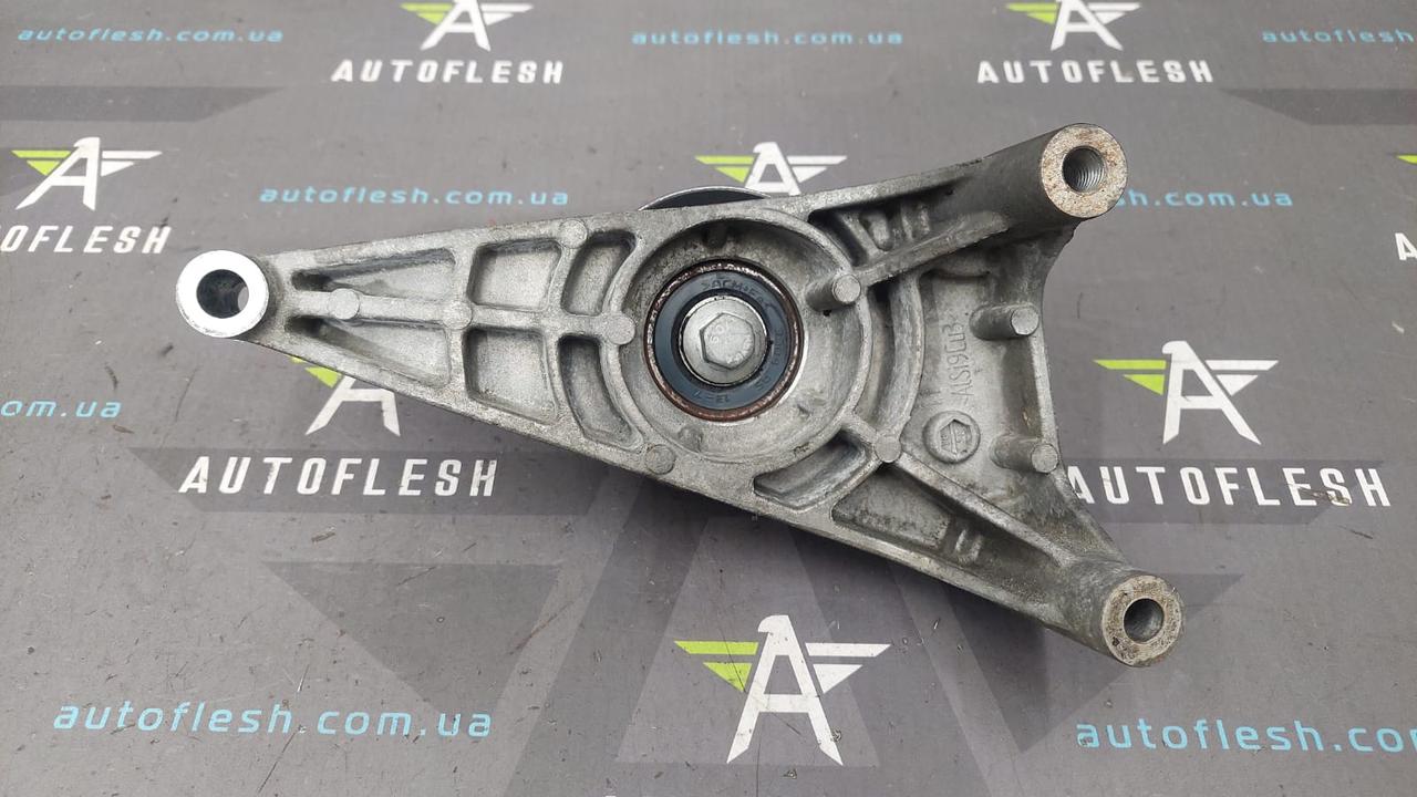 Кронштейн Visco-муфты/ кронштейн вискомуфты 03L145167A, 03L121032 ...