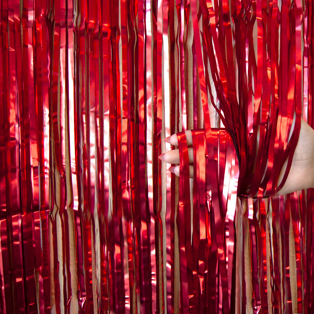 Univermag Шторка для фотозоны матовая 1х2м красная(УВАГА!!!відправка ...