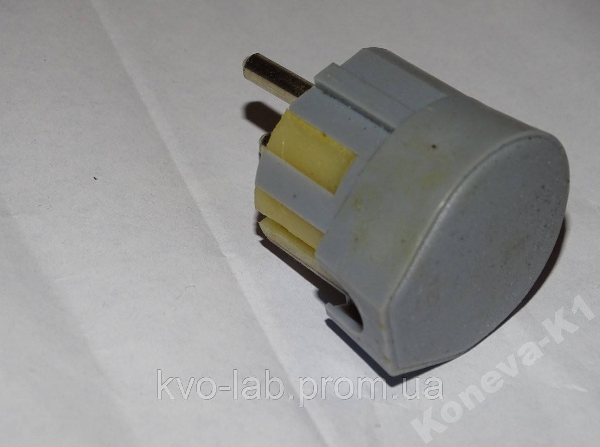 Вилка штепсель 220В, цена 20 грн — Prom.ua (ID#378657731)