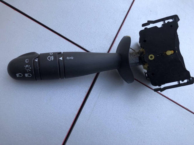 Подрулевой переключатель света бу левый Renault Trafic, Opel Vivaro ...