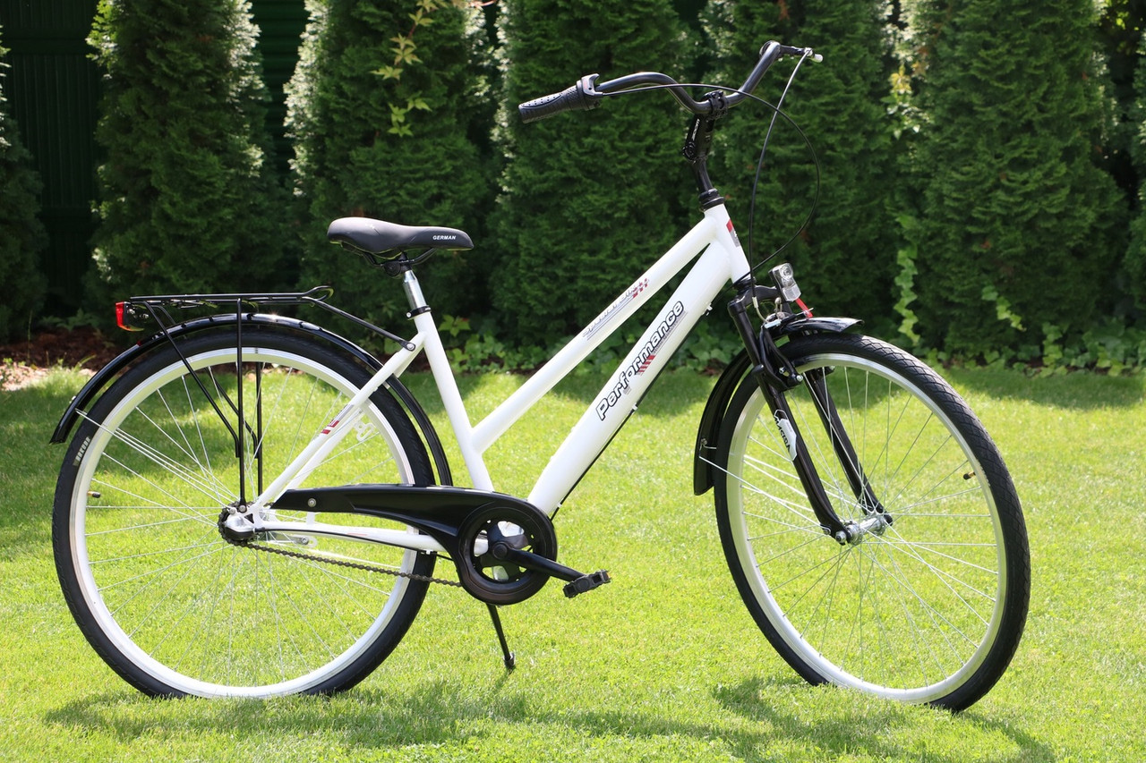 Купити Міський жіночий велосипед Sprick Performance 28 Nexus 3 білий ...