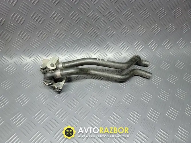 Шланг радиатора отопителя печки, сдвоенный 2108300024 на Mersedes W210 ...