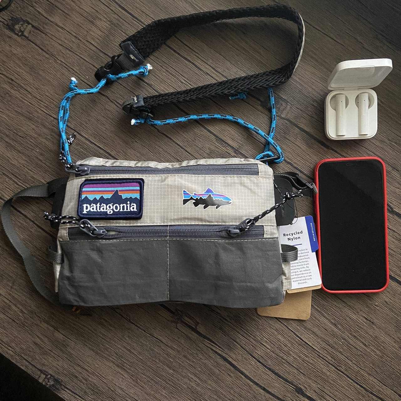 Сумка Patagonia через плечо мужская патагония с шевроном серая ...