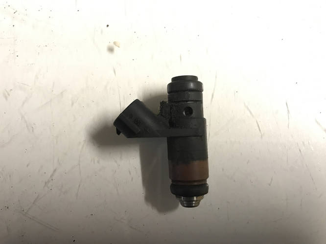 Форсунка топливная Volkswagen Golf 4 Bora Seat Toledo Leon Skoda Fabia ...