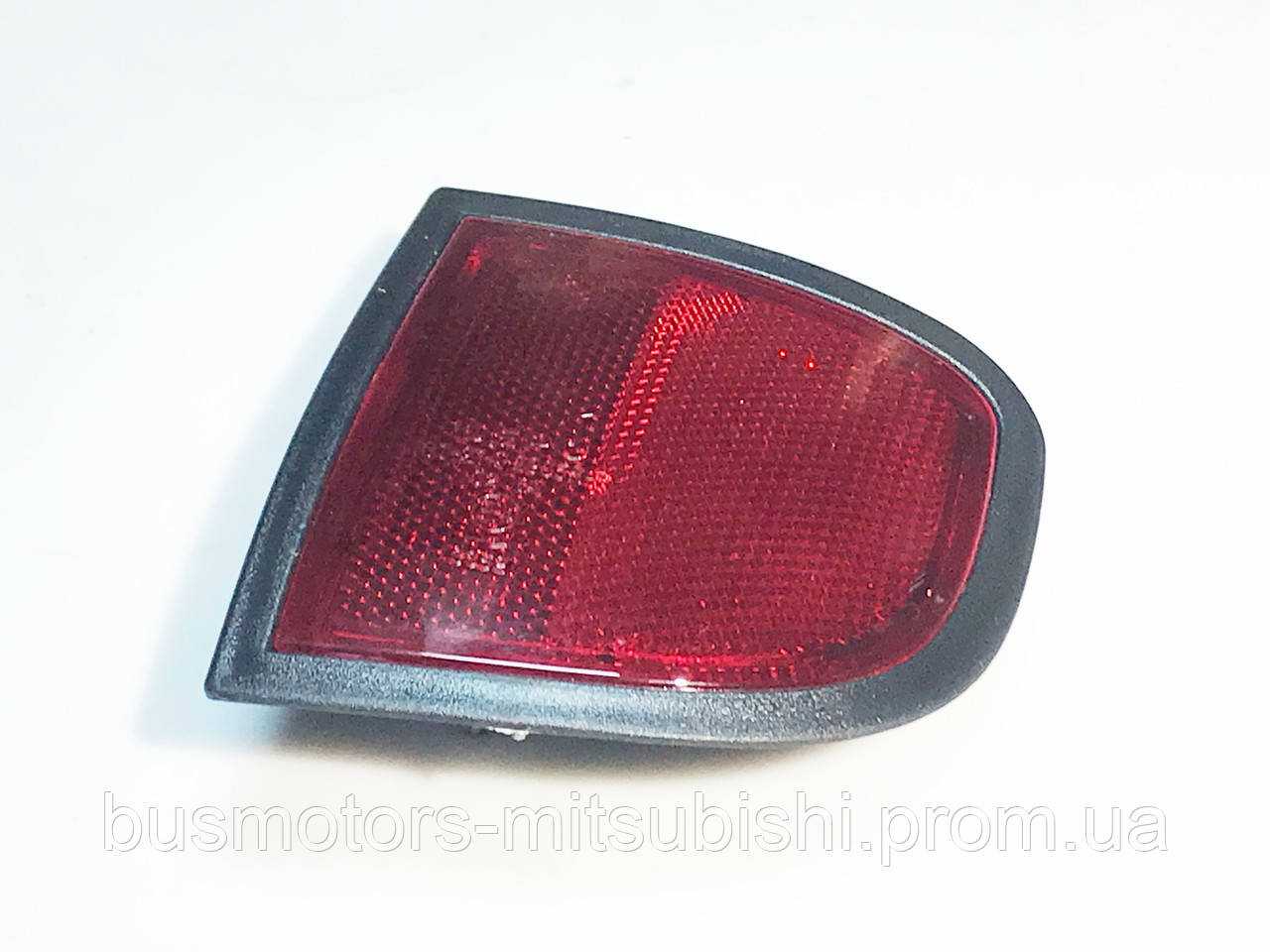 Катафот рефлектор відбивач правий Mitsubishi L200 2006-2015 214-2905R-E ...