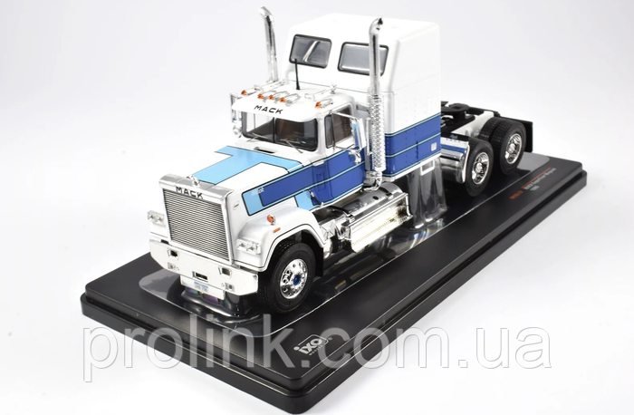Коллекционная модель авто 1/43 Mack Superliner Magnum big sleeper White ...
