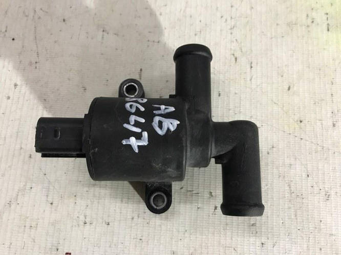 Клапан електромагнітний Audi A8 2015 4.0L CTGA Задн. Прав. 4H0121670A ...