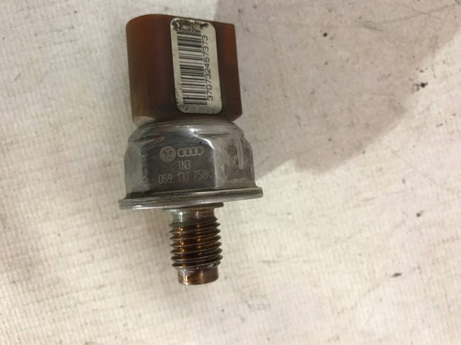 Датчик давления топлива Audi Q7 059130758K (ID#2117750550), цена: 770 ...