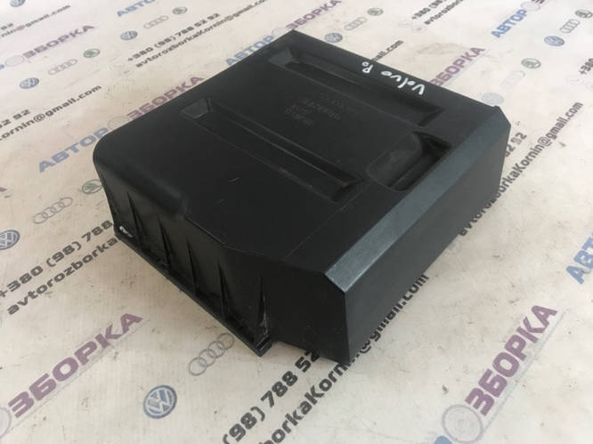 Крышка воздушного фильтра Volvo XC60 2016 2.5L B5254T12 30650076 (ID ...