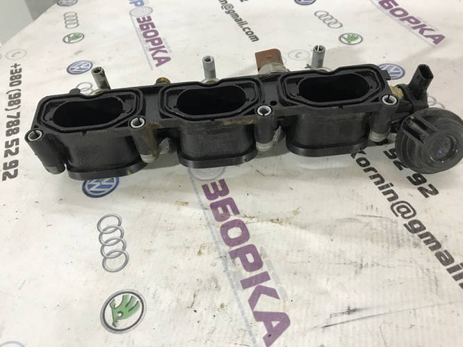 Коллектор впускной Audi Q7 2012 3.0L CJWE Прав. 06E133110AL (ID ...