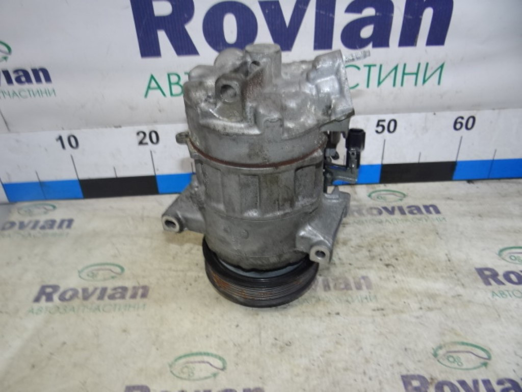 Компресор кондиціонера (2,0 DOHC 16V) Nissan ROGUE SPORT 2016- (Ніссан ...