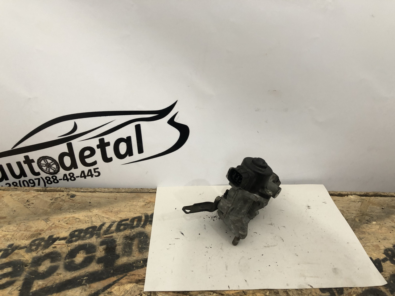 Клапан EGR Toyota Prius 1.8 клапан рециркуляції газів 2562037110 (ID ...