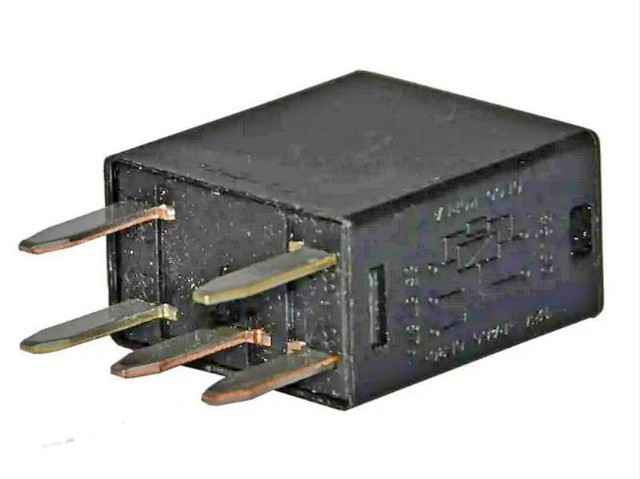 Реле бензонасоса и вентилятора Круз 5-ти конт. (GM) 13500128, цена: 252 ...