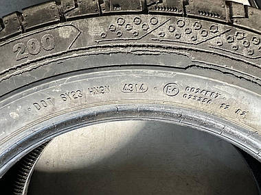 Шины летние / резина летняя R 16 С 205 65 Континенталь Continental ...