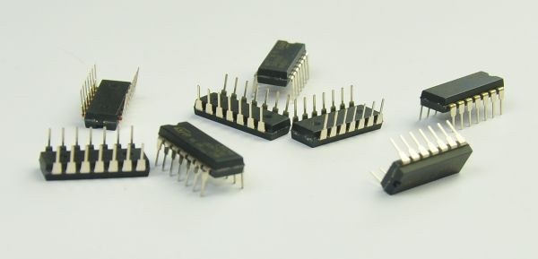 Мікросхема HEF4066BP (CD4066 К561КТ3) PHILIPS, ціна: 4 ₴, купити на Prom.ua