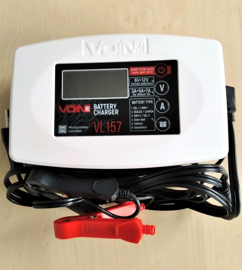 Зарядное устройство для мотоциклетного аккумулятора (6-12V/ 7A ...