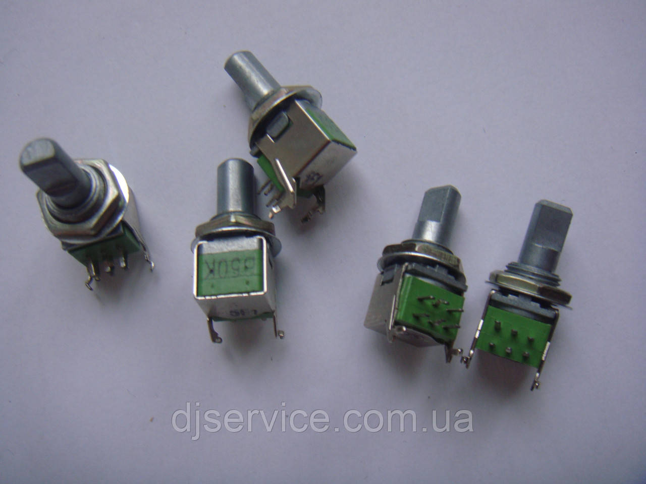 Потенциометр ALPHA b50k 15mm MID для NI KOMPLETE AUDIO 6: продажа, цена ...