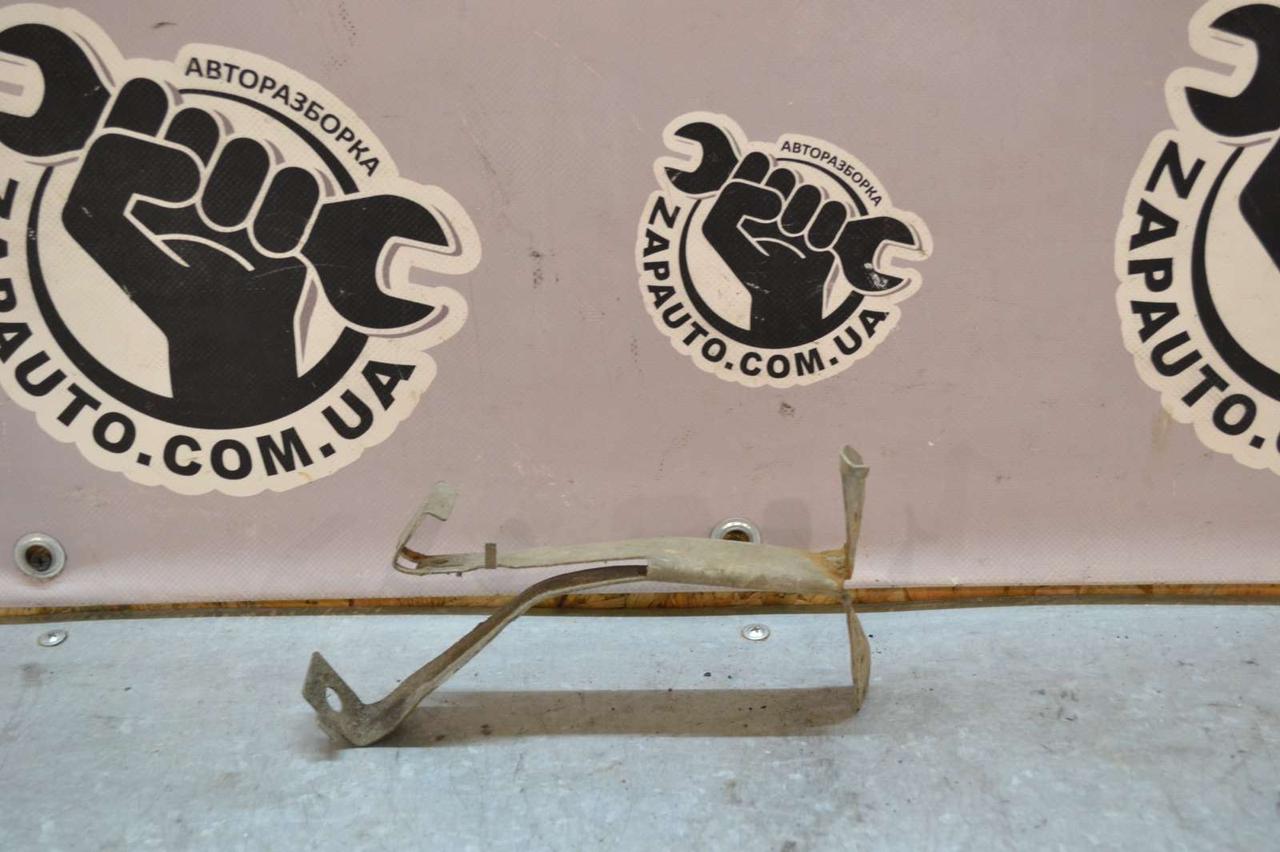 Кронштейн защиты переднего бампера слева 2045241340 MERCEDES (ID ...