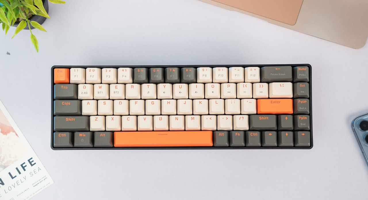 Механічна клавіатура бездротова ZIYOULANG K68 Wireless Bluetooth 68 клавіш Червоні свічі ...