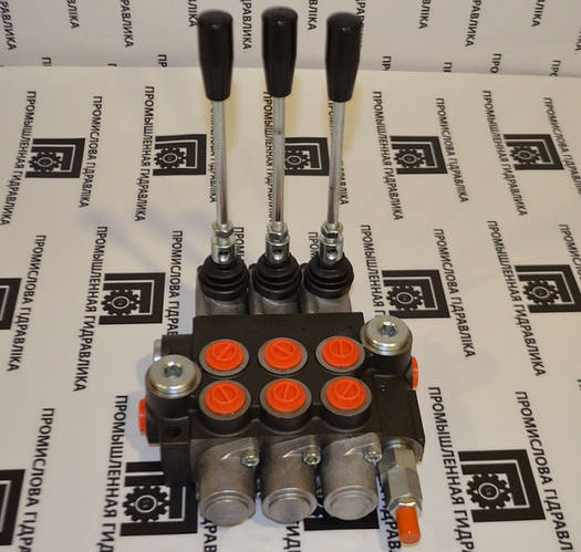 Гидравлический распределитель 3х секционный (ID#2150813998), цена: 3750 ...