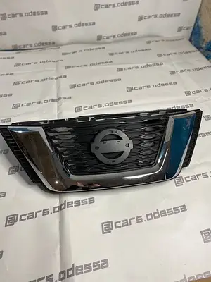 Передняя решетка радиатора Nissan Rogue | Сравнить цены и купить по ...