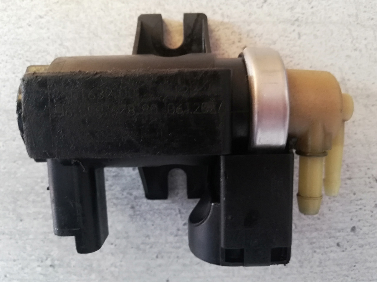 Клапан турбины Peugeot Expert 9659067880 1618S4/L (ID#2178713574), цена ...