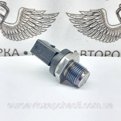 Датчик тиску паливної рампи Mercedes B-Class W245 OM640 2.0CDI ...