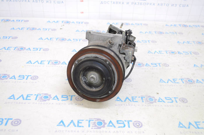 Компрессор кондиционера Nissan Rogue Sport 17-18 926004BA1A, цена: 8482 ...