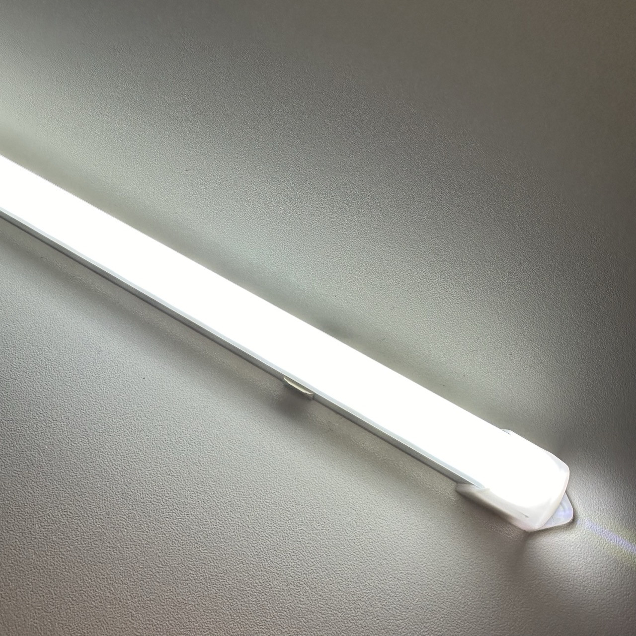 Лінійний світильник Led Story 12V 14W 6500K 1400lm 100см купить в ...