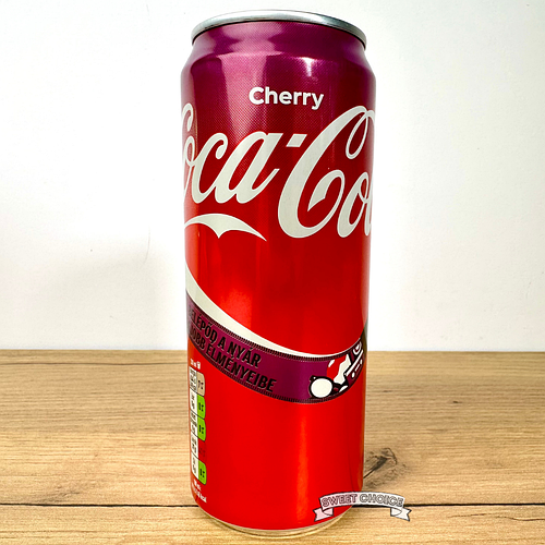 Газированный напиток Кока-Кола с вишневым вкусом Coca-Cola Cherry ...