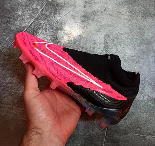 Бутси Nike Phantom GX FG (ID#2193541822), цена: 2765 ₴, купить на Prom.ua