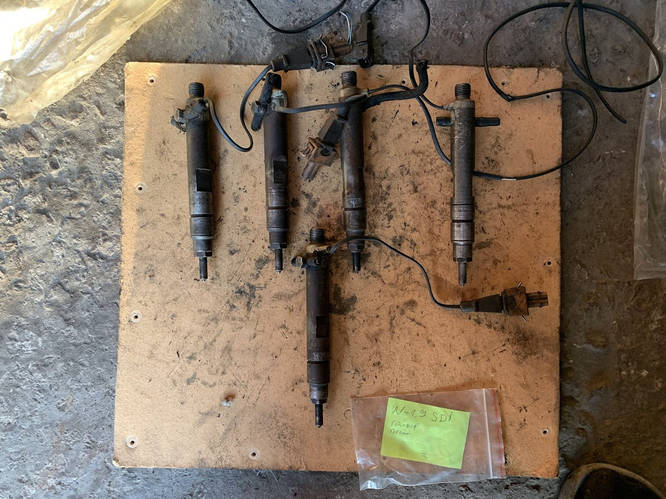 Форсунки паливні управляючі Volkswagen Golf 3 Passat B4 Audi 80 B4 1.9 ...