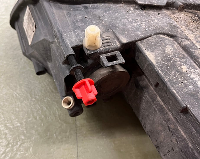 Гайка кріплення фари Octavia | купити недорого, на Prom | Україна