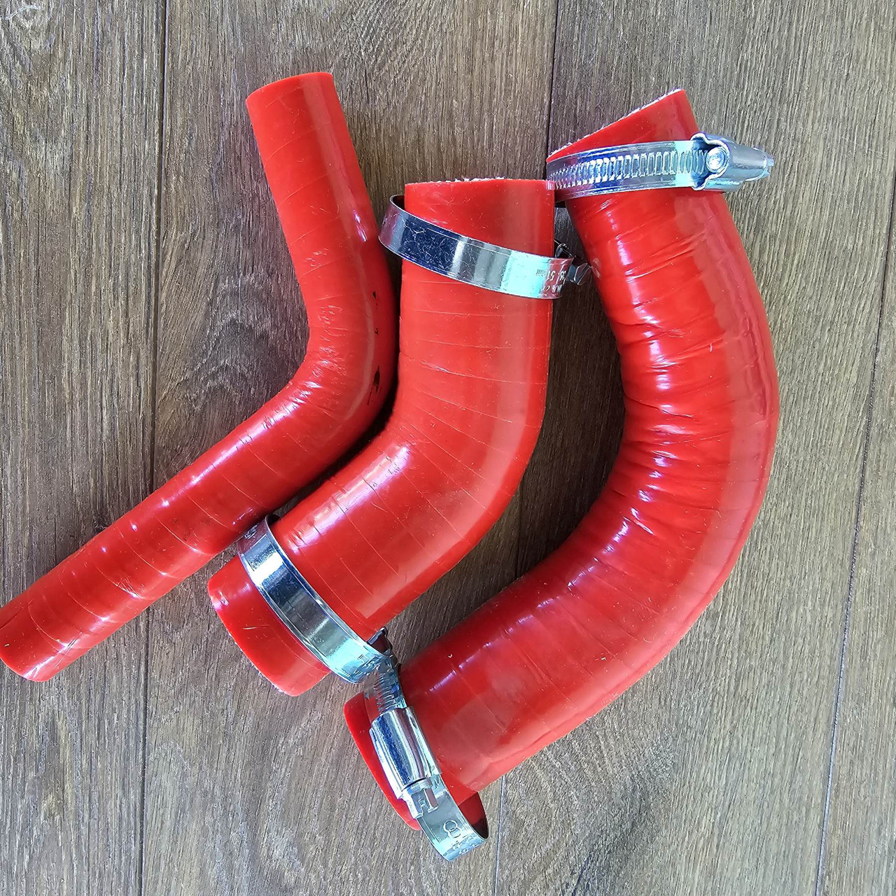 ПАТРУБКИ РАДИАТОРА МТЗ (ВЕРХНИЙ+НИЖНИЙ+ТЕРМОСТАТА) СИЛІКОН: продажа ...