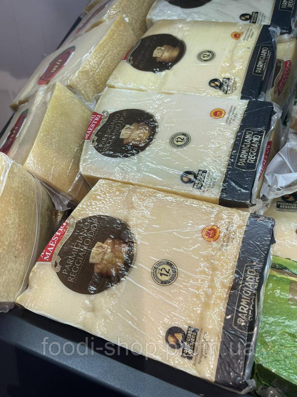 Parmigiano сир пармезан ваговий за 1кг (ID#2218649721), цена: 780 ...