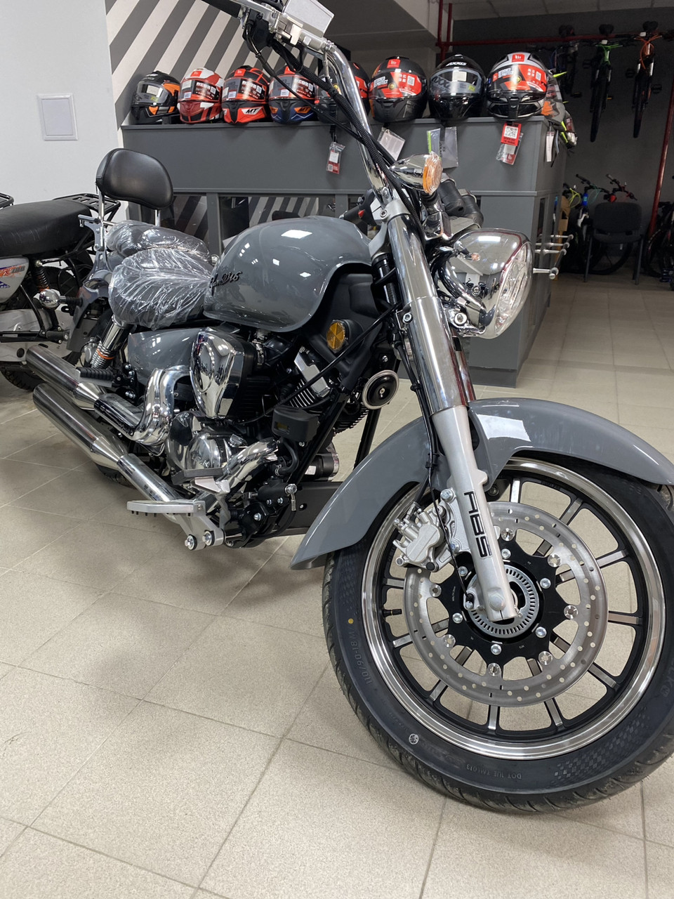 Мотоцикл Lifan D 250 V16: продажа, цена в Черновицкой области ...