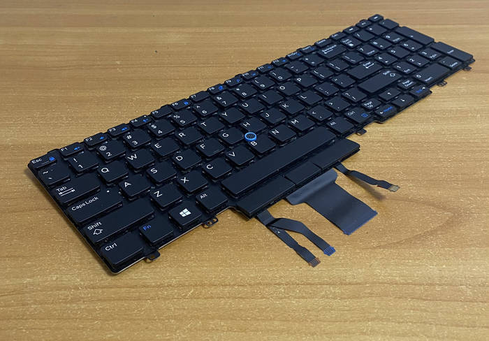 Б/У Оригінальна клавіатура з LED-підсвіткою Dell E5550, E5570, E6540 ...