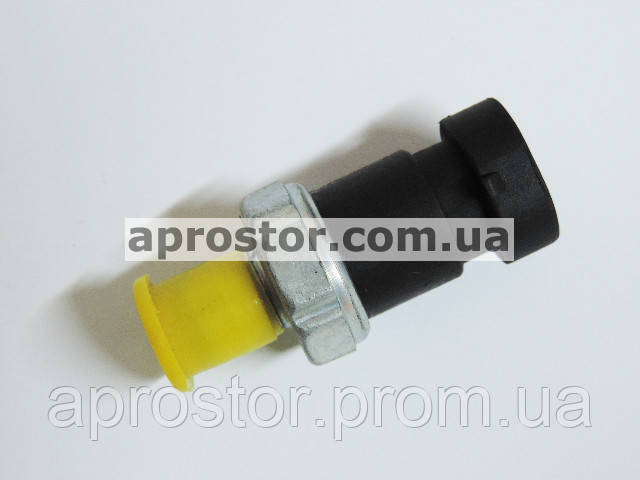 Датчик тиску олії Ланос 1,6, Нексія 1,5-1,6 3- контактний 25036834 (ID ...