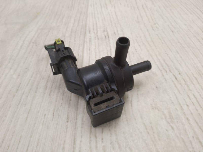 Клапан електромагнітний (вакуумний) Hyundai Sonata Lf 2014- LF 2.0 G4NG ...